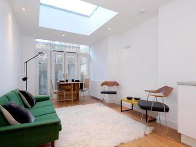 2 Bedrooms Flat for rent in Prince Of Wales Road, Kentish Town NW5
