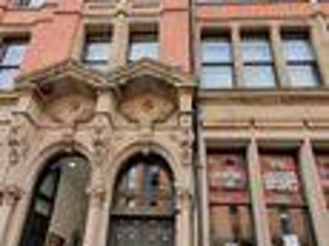 2 Bedrooms Flat for rent in Princess Street, Manchester M1