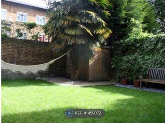 2 Bedrooms Flat for rent in Princess Road, London NW6
