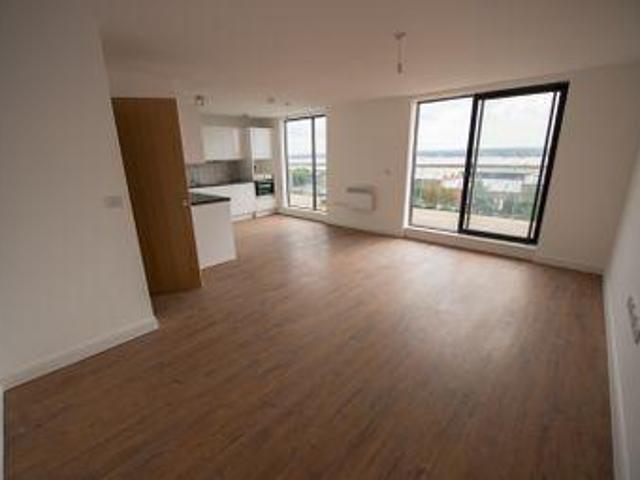 2 Bedrooms Flat for rent in Princeton Place, Liverpool L8