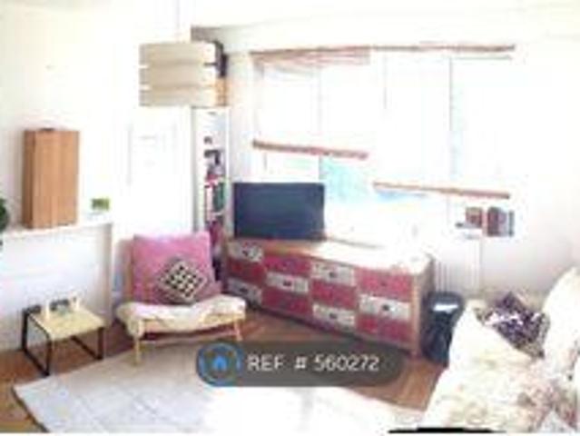 2 Bedrooms Flat for rent in Princeton Street, London WC1R