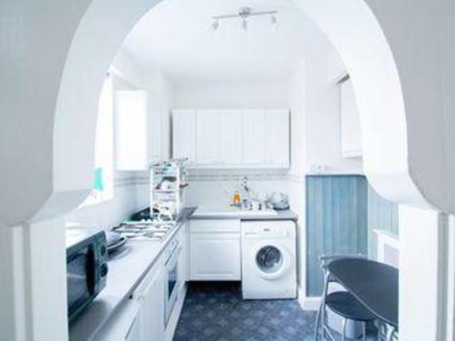 2 Bedrooms Flat for rent in Princeton Street, London WC1R