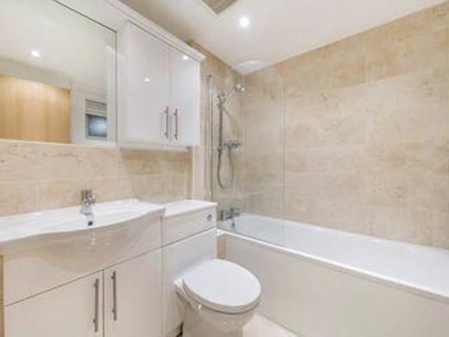 2 Bedrooms Flat for rent in Providence Square, Tower Bridge, London SE1