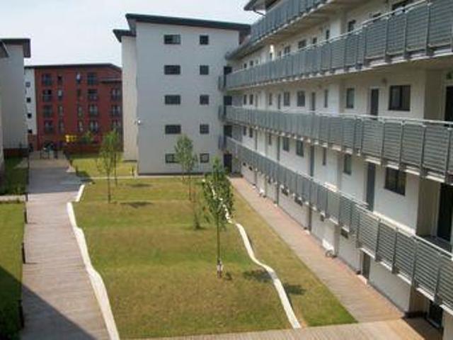 2 Bedrooms Flat for rent in Pulse Development 50 Manchester Street, Manchester M16