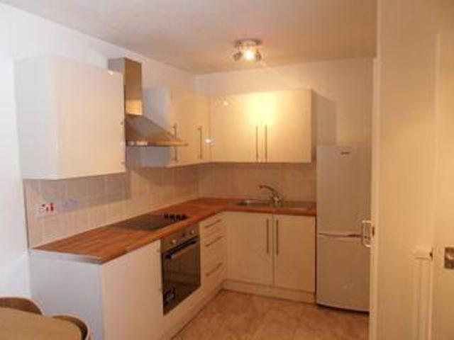 2 Bedrooms Flat for rent in Purchese Street, St Pancras, London NW1