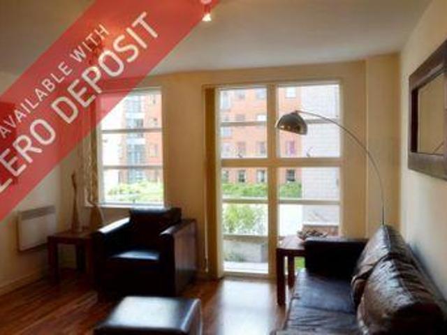 2 Bedrooms Flat for rent in Quadrangle, Lower Ormond Street, Manchester M1