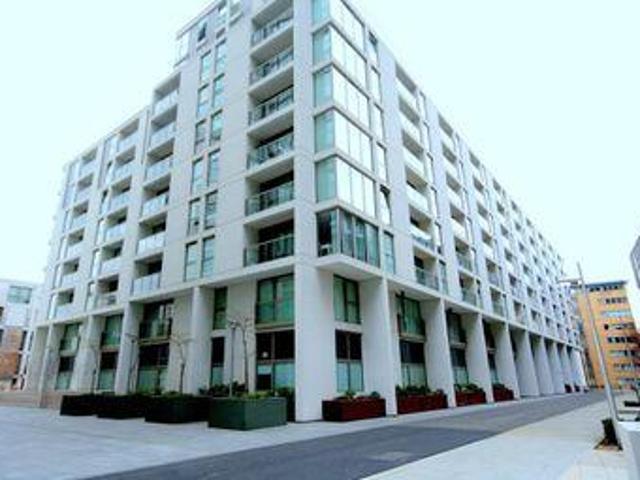 2 Bedrooms Flat for rent in Quadrant Walk, Canary Wharf E14