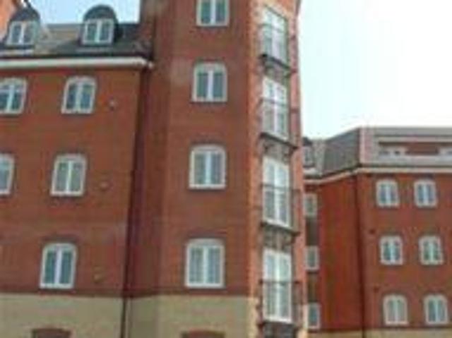 2 Bedrooms Flat for rent in Quebec Quay, Liverpool L3