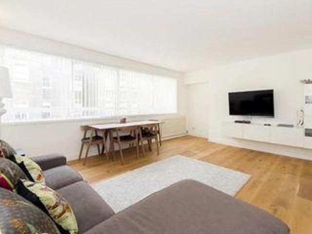 2 Bedrooms Flat for rent in Queen Anne Street, London W1G