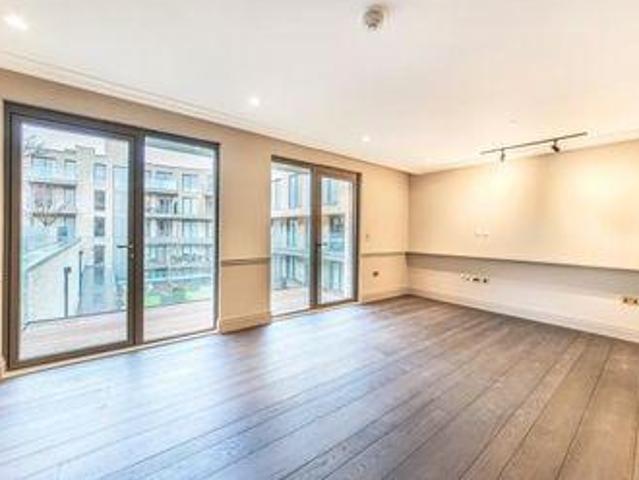 2 Bedrooms Flat for rent in Queen´s Wharf, 2 Crisp Road W6