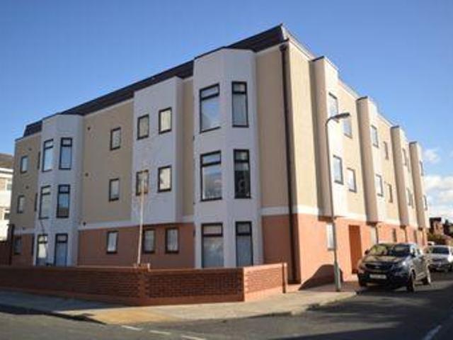 2 Bedrooms Flat for rent in Queen Street, Liverpool L22