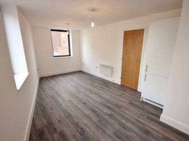 2 Bedrooms Flat for rent in Queen Street, Sheffield S1