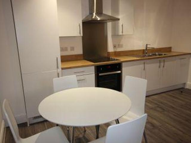 2 Bedrooms Flat for rent in Queen Street, Sheffield S1