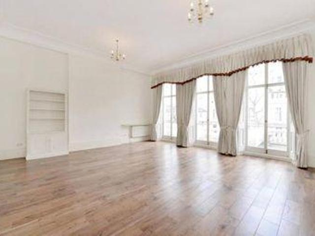 2 Bedrooms Flat for rent in Queens Gate, South Kensington, London SW7