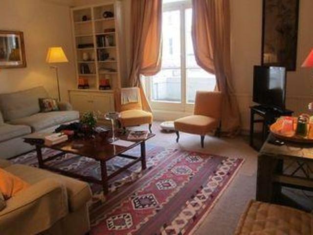 2 Bedrooms Flat for rent in Queens Gate Place, London, London SW7