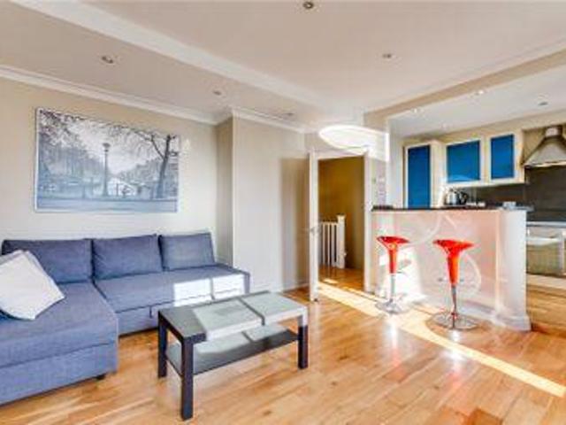 2 Bedrooms Flat for rent in Queens Gate Terrace, London SW7