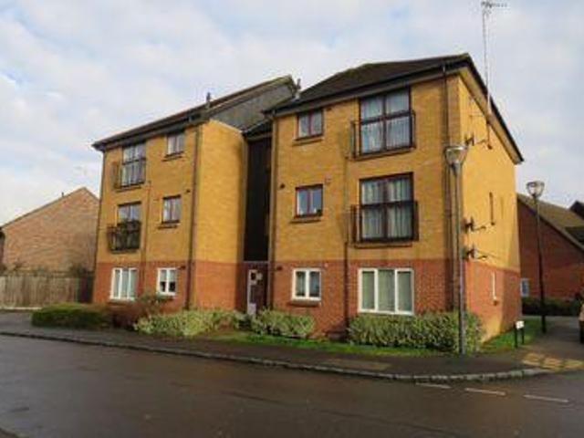 2 Bedrooms Flat for rent in Queensbury Lane, Monkston Park, Milton Keynes MK10