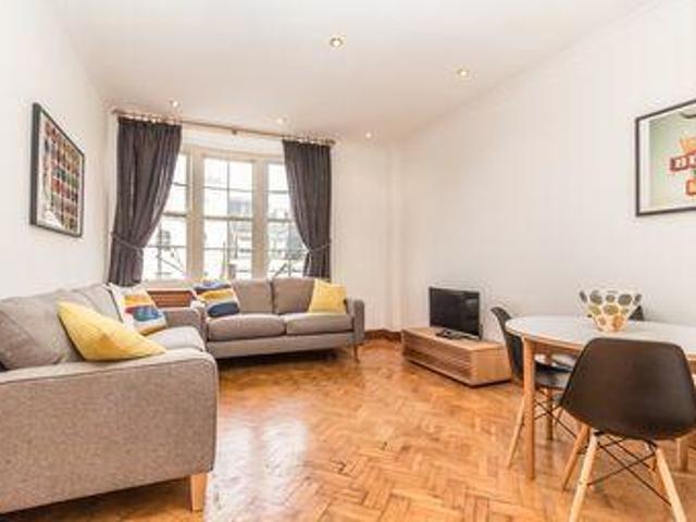 2 Bedrooms Flat for rent in Queensway, London W2