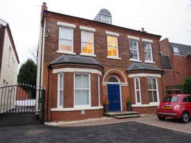 2 Bedrooms Flat for rent in Rotton Park Road, Edgbaston, Birmingham B16