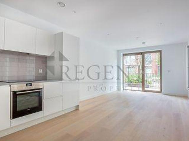 2 Bedrooms Flat for rent in Royal Crest Avenue, London E16