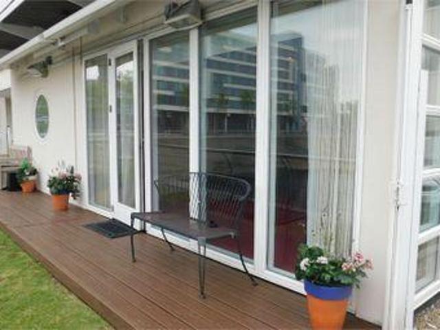 2 Bedrooms Flat for rent in Royal Quay, Liverpool L3