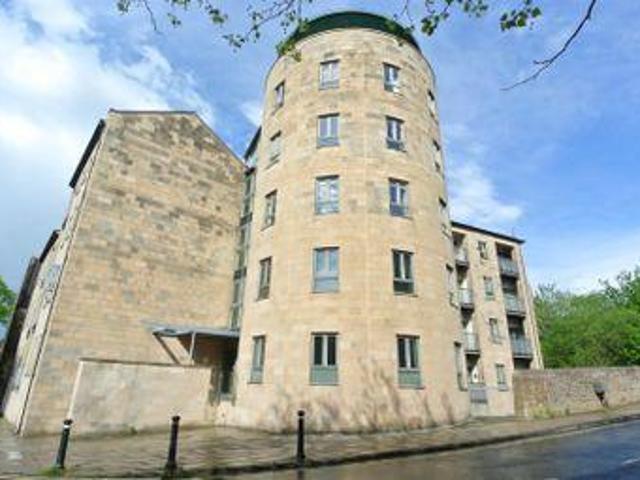2 Bedrooms Flat for rent in Robert Street, Lancaster LA1
