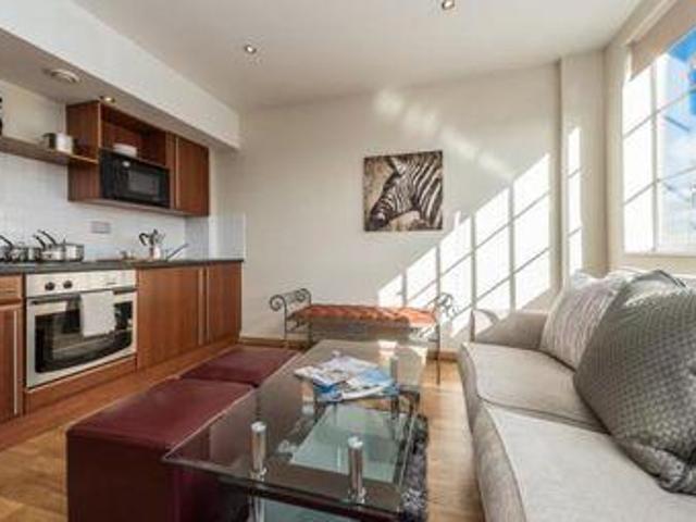 2 Bedrooms Flat for rent in Roland House, South Kensington, London SW7