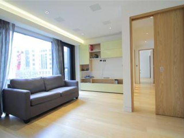 2 Bedrooms Flat for rent in Roman House, Wood Street, City Of London, London EC2Y