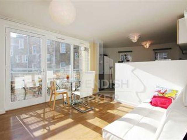 2 Bedrooms Flat for rent in Roman Way, Caledonian Road, London N7