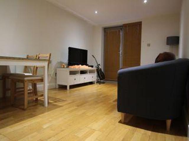 2 Bedrooms Flat for rent in Ropewalk Court, Derby Road, Nottingham NG1