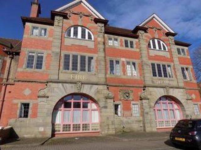 2 Bedrooms Flat for rent in Rose Road, Birmingham B17