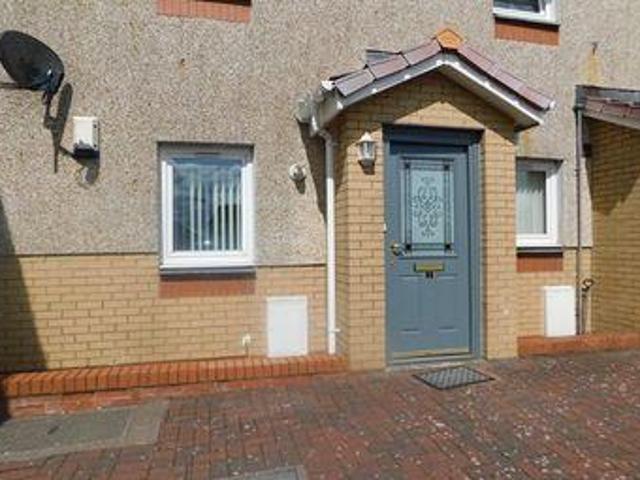 2 Bedrooms Flat for rent in Rosehall Road, Shotts ML7