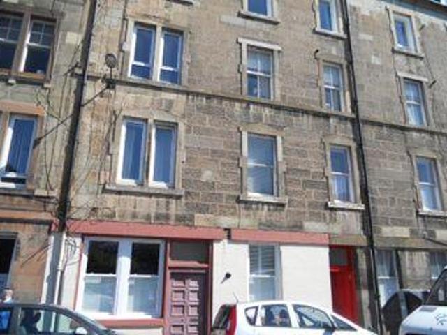 2 Bedrooms Flat for rent in Rossie Place, Leith, Edinburgh EH7