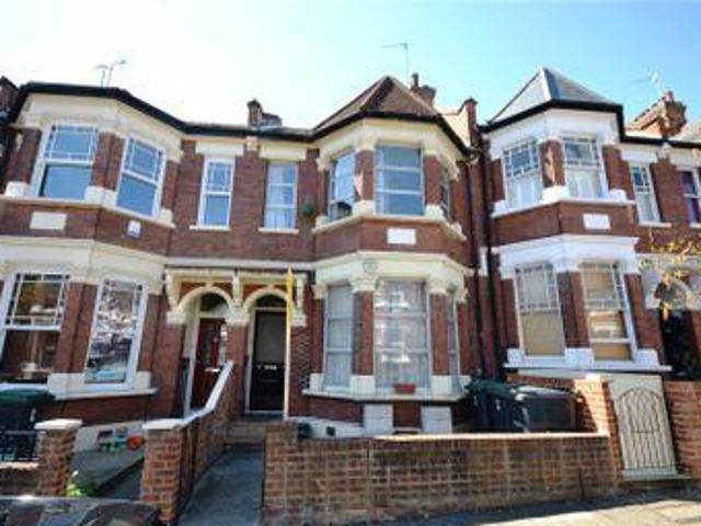 2 Bedrooms Flat for rent in Rathcoole Avenue, Crouch End N8