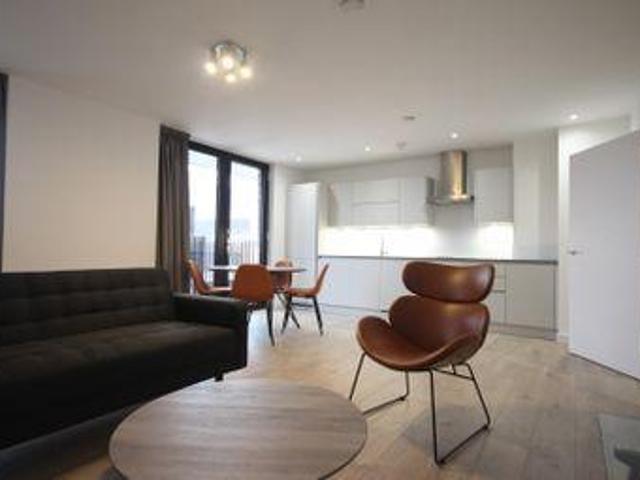 2 Bedrooms Flat for rent in Ravensbourne House, Stratford E15