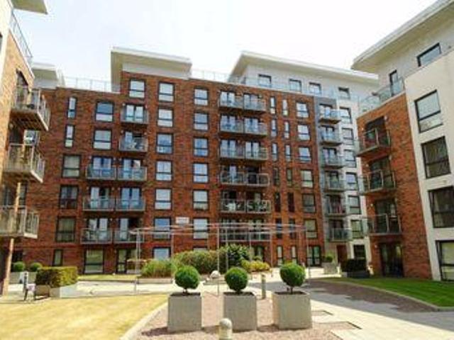 2 Bedrooms Flat for rent in Radius, Prestwich, Prestwich Manchester M25