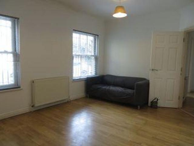 2 Bedrooms Flat for rent in Rainhill Way, Bow E3