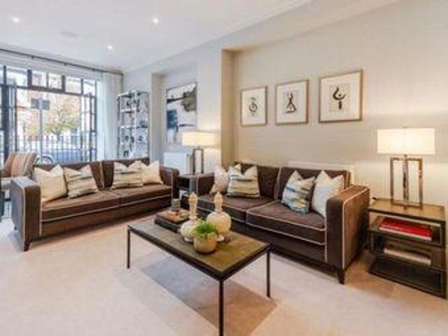 2 Bedrooms Flat for rent in Rainville Road, London W6