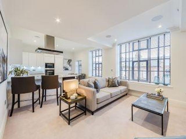 2 Bedrooms Flat for rent in Rainville Road, London W6