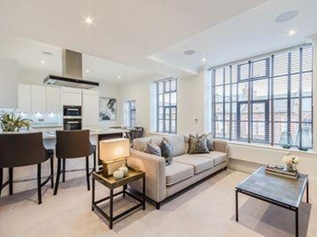 2 Bedrooms Flat for rent in Rainville Road, London W6