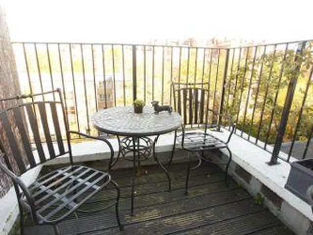 2 Bedrooms Flat for rent in Randolph Avenue, Little Venice W9