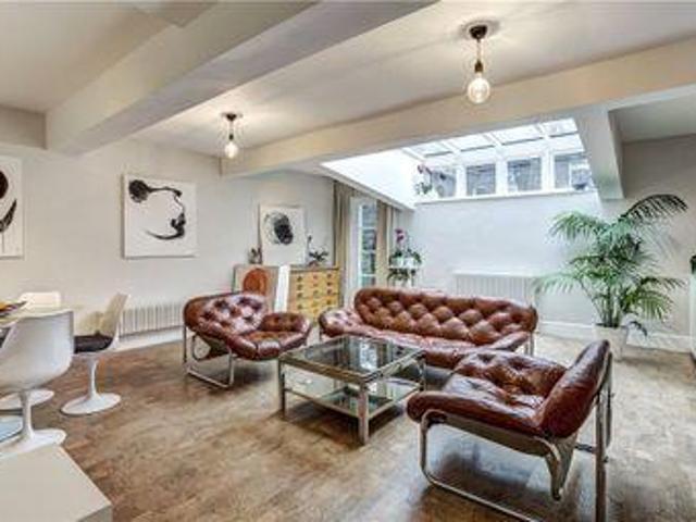 2 Bedrooms Flat for rent in Randolph Avenue, London W9