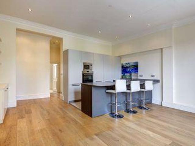 2 Bedrooms Flat for rent in Randolph Avenue, London W9
