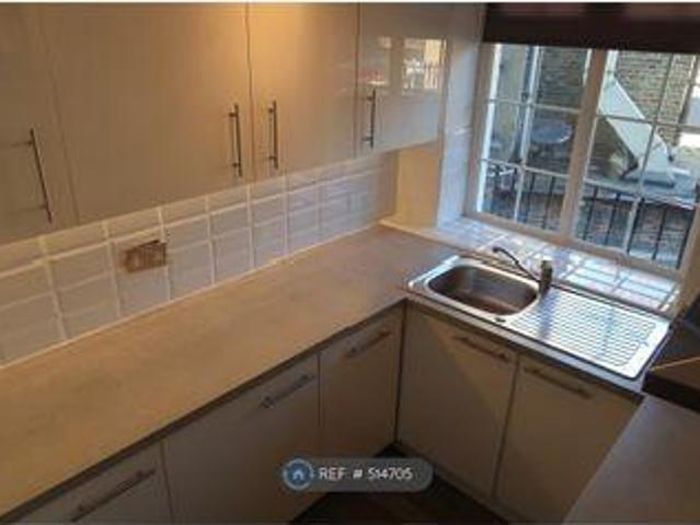 2 Bedrooms Flat for rent in Ranlagh Gardens Mansions, London SW6