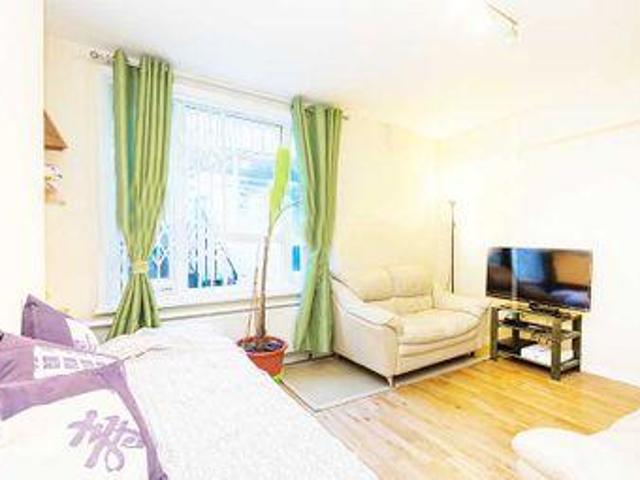 2 Bedrooms Flat for rent in Ranston Street, Marylebone, London NW1