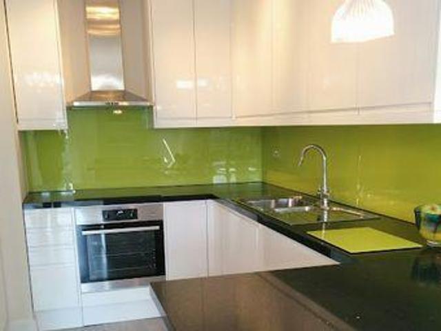 2 Bedrooms Flat for rent in Reachview Close, London NW1