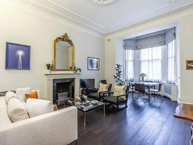 2 Bedrooms Flat for rent in Redcliffe Square, Earls Court SW10