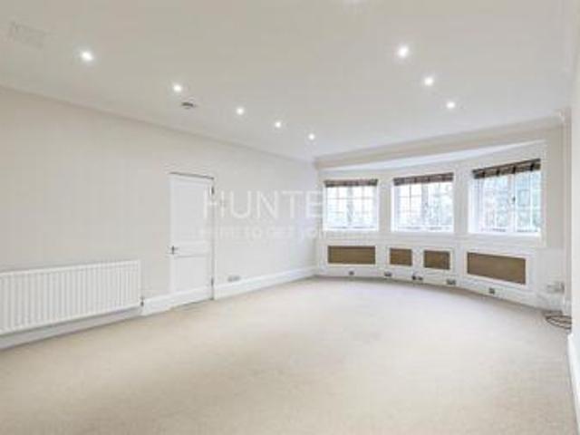 2 Bedrooms Flat for rent in Redington Road, London NW3