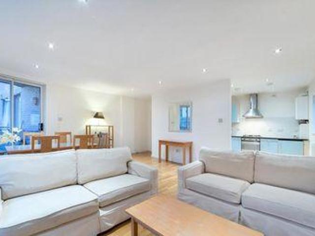 2 Bedrooms Flat for rent in Regatta Point, 1 Manilla Street E14