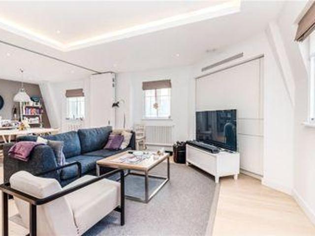 2 Bedrooms Flat for rent in Regent Street, Marylebone, London W1B